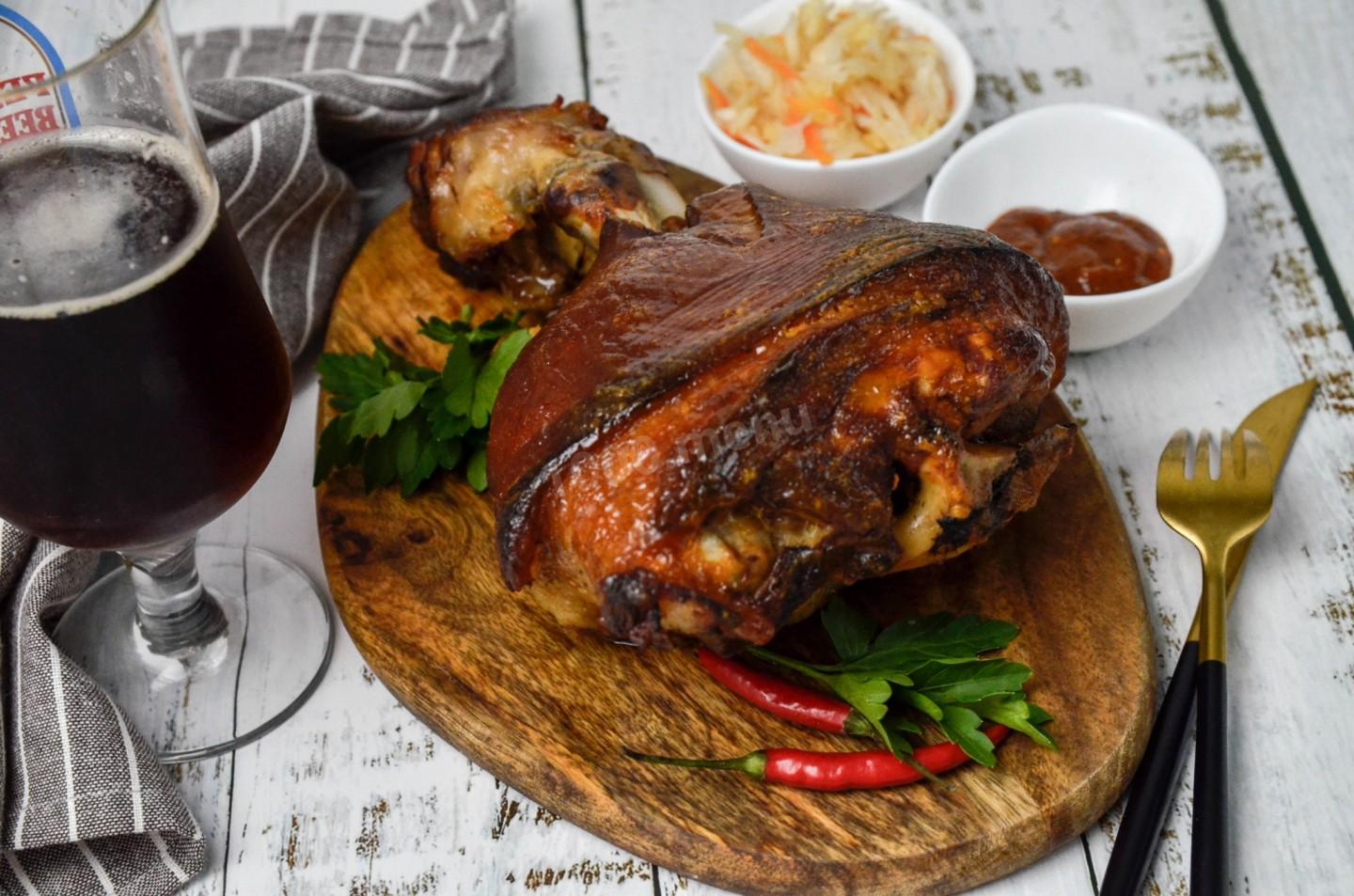 Вепрево колено по-чешски рецепт с фото пошагово и видео - 1000.menu